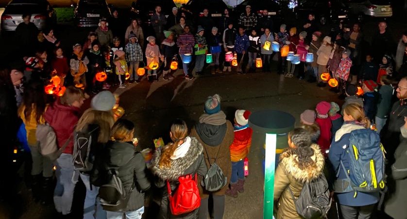 Laternenumzug 11. November 2022 | Gemeinde Tecknau